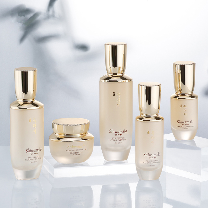 Luxury Skincare Packaging Glass Container Set Refillable Glass Bottles ...
